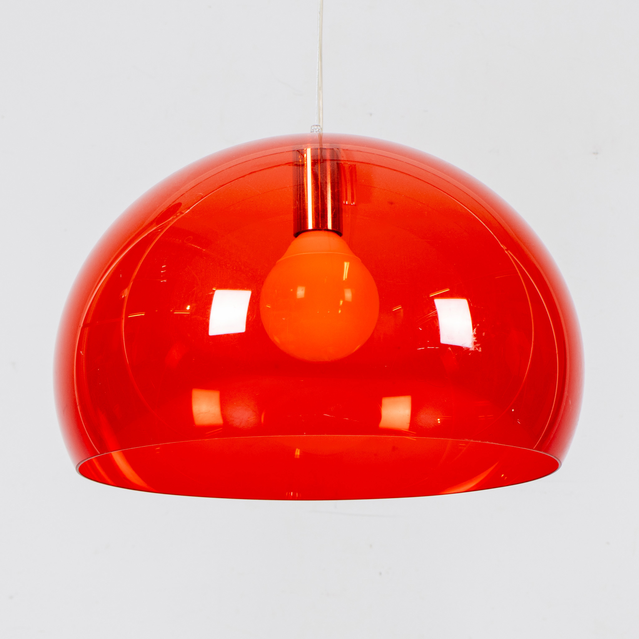 FERRUCIO LAVIANI Taklampa Fly Kartell Italien Auktion FERRUCIO LAVIANI Taklampa Fly Kartell Italien Auktion