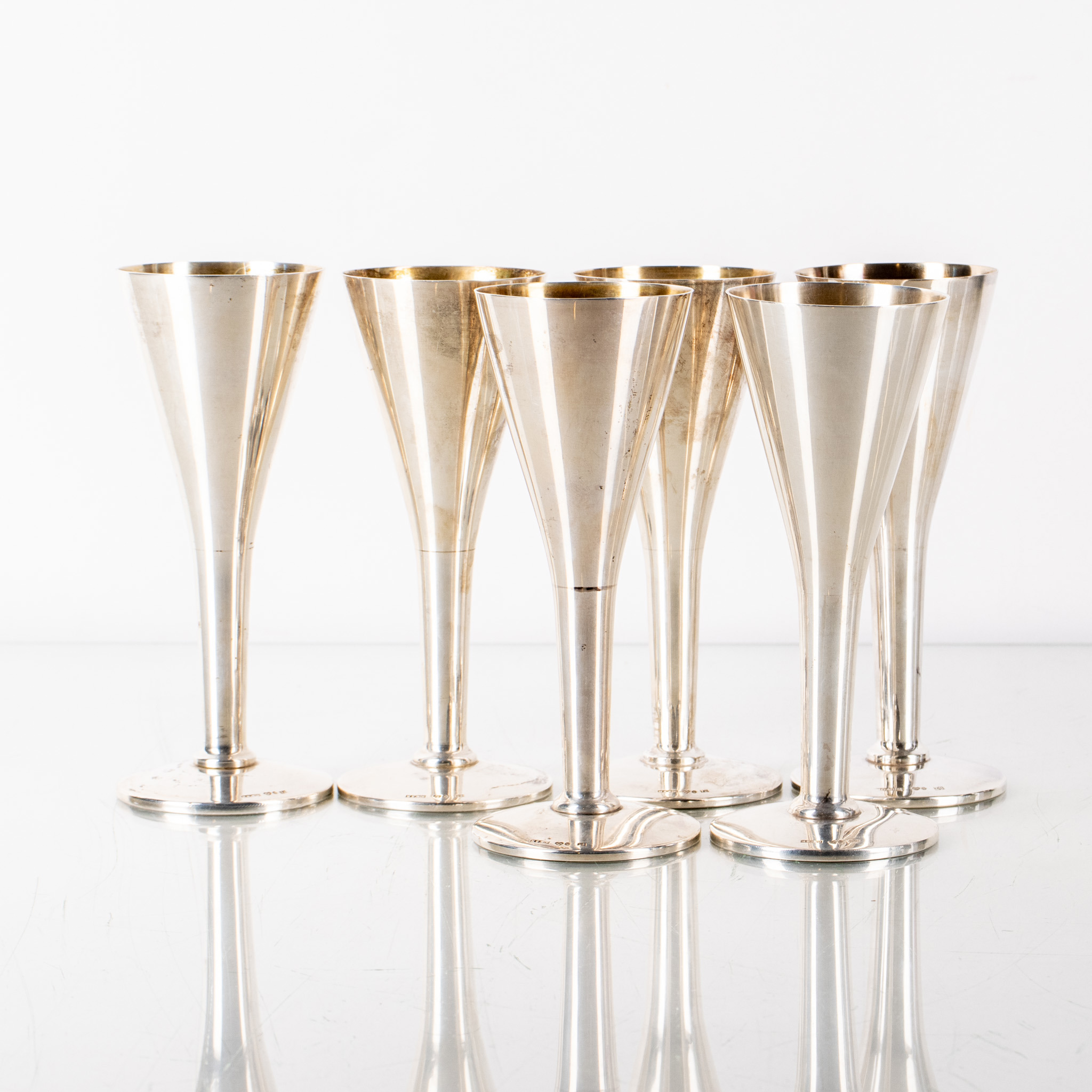 SNAPSGLAS, 6 st, silver, MGAB 1947, tot vikt ca 379 g | Auktion